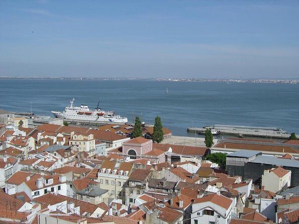 Lisbon Cruise Port Private Transfer to/from Lisbon Airport - Key Points