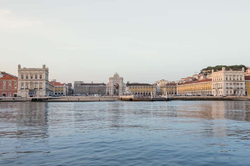 Lisbon: Daytime or Sunset Boat Cruise with History and Wine - What to Expect on the Water