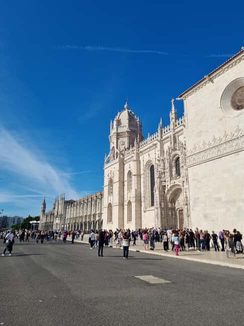 Lisbon: E-Bike Adventure to Belém with Pastel Tasting - Daily Itinerary Breakdown