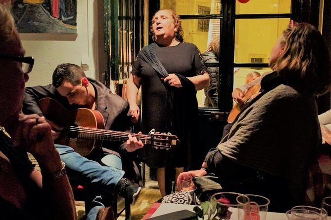 Lisbon Fado Experience: Walking Tour, Dinner and Live Music Show - Value for Money