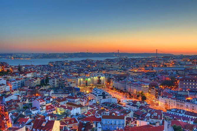 Lisbon Full Day Discovery Tour in Private Vehicle - The Itinerary in Detail