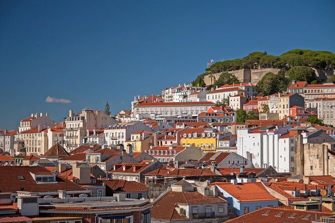 Lisbon Golden Age - Private Tour with Van and Local Guide - What Makes This Tour Stand Out?