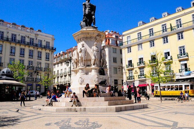 Lisbon Guided City Tour the whole city - FAQ  