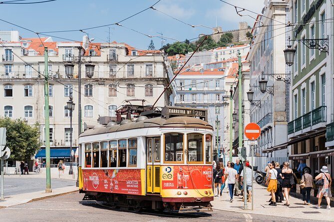 Lisbon: Hop-On Hop-Off Tour Bus with Three Routes Including Tram - FAQ