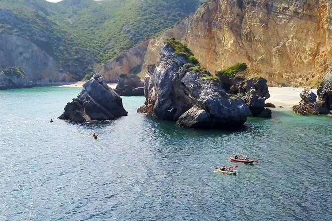 Lisbon Kayak Tour (Transfer & Lunch) - Key Points