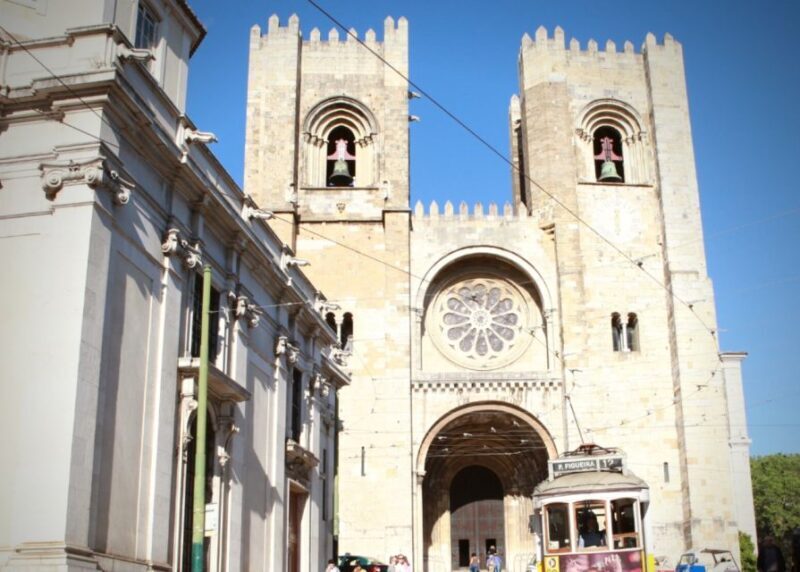 Lisbon: Lisbon Cathedral Entry Ticket - FAQ