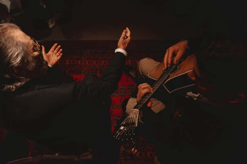 Lisbon: Live Fado Show with Port Wine at Lisboa em Fado - Key Points