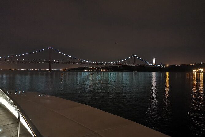 Lisbon Night Sailing Tour with a Drink- 2h Small Group Tour - FAQ about the Lisbon Night Sailing Tour