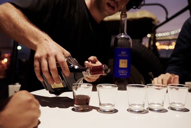 LISBON NIGHT TOUR in a Vintage Jeep with FOOD & DRINK TASTINGS - Transportation & Service Quality