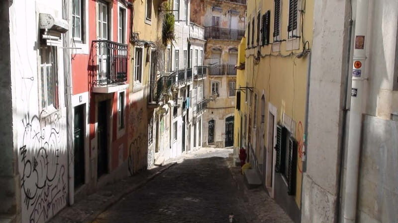 Lisbon: Off the beaten path Downtown Walk with a Local - Key Points