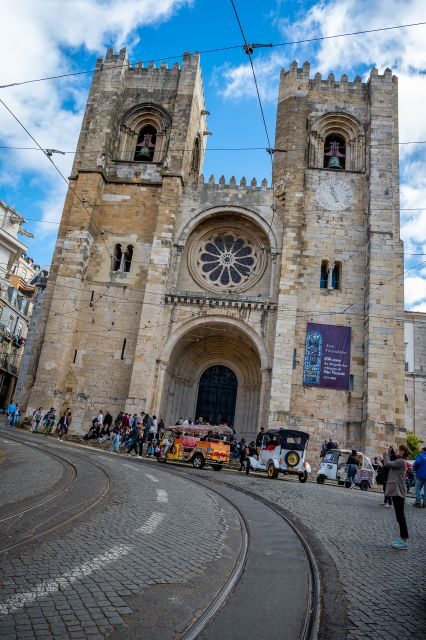 Lisbon: Old Town City Tour by Private Tuktuk - Additional Resources