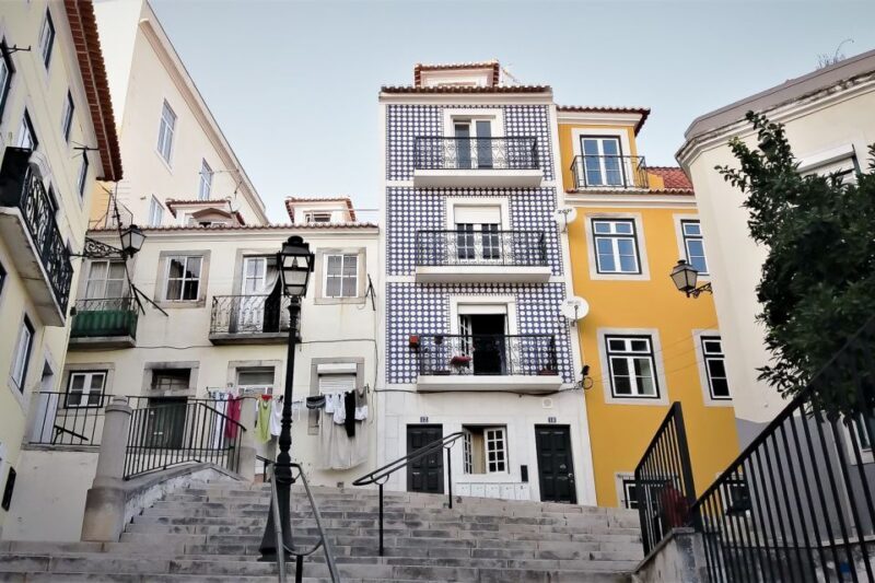 Lisbon: Old Town Private Walking Tour - The Sum Up