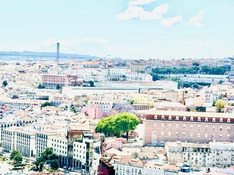 Lisbon: Old Town Tuktuk Tour - The Sum Up