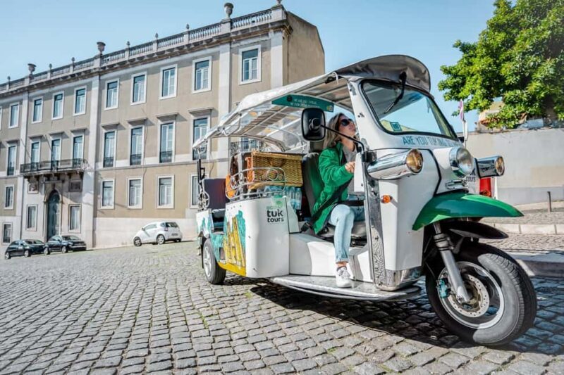 Lisbon on a Tuk Tuk Tour: History & Viewpoints - Key Points:
