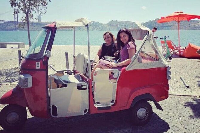 Lisbon on TukTuk - Who Will Love This Tour?