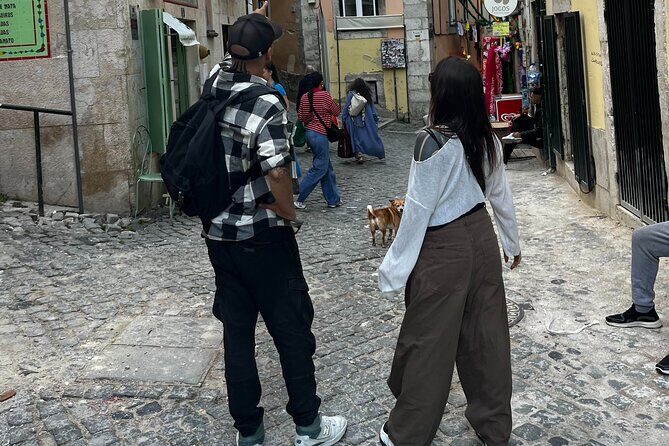 Lisbon on TukTuk - The Sum Up