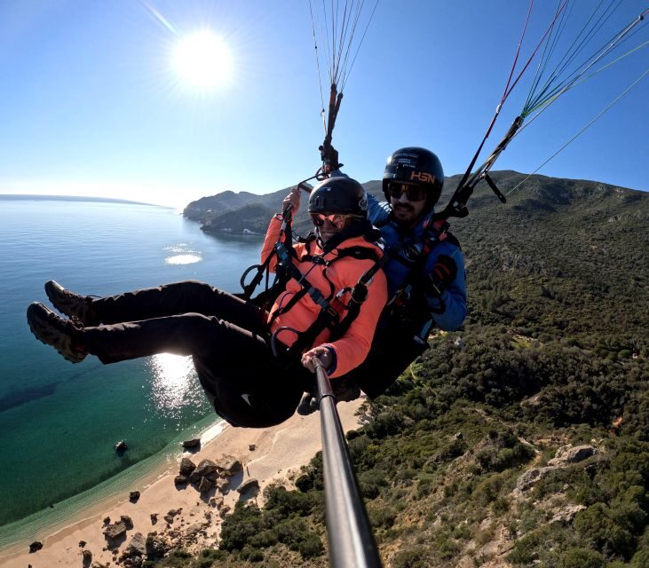 Lisbon: Paragliding Tandem Flight - An In-Depth Look at the Lisbon Paragliding Experience
