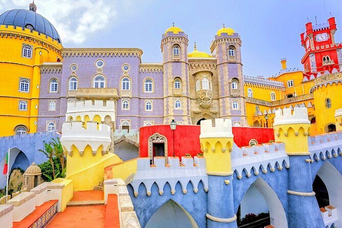 Lisbon: Pena Palace, Sintra CaboRoca Cascais Day Tour Small Group - Sintra’s Historic Center: Free Time to Explore