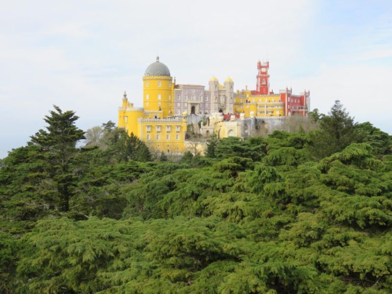 Lisbon: Pena, Regaleira & Atlantic Coast Tour with a Local - Who Will Love This Tour?
