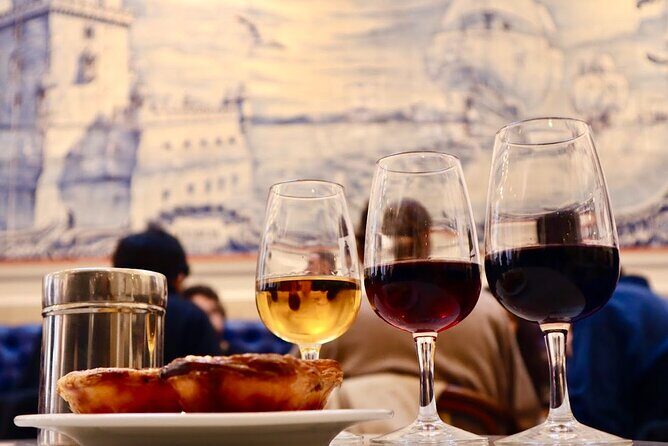 Lisbon Private Food Tour  Taste 10+ Local Dishes & Wines - What Reviewers Say