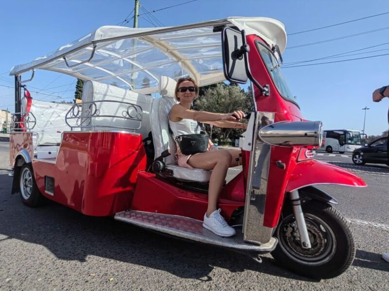 Lisbon Private Sightseeing Photography Tour with Tuk Tuk - The Sum Up: Who Should Book This Tour?