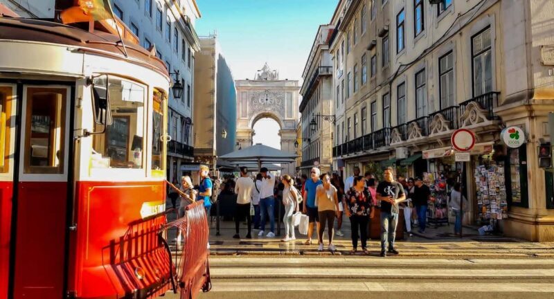 Lisbon: Private Tuk-Tuk City Tour With Local Guide - Who Should Book This Tour?