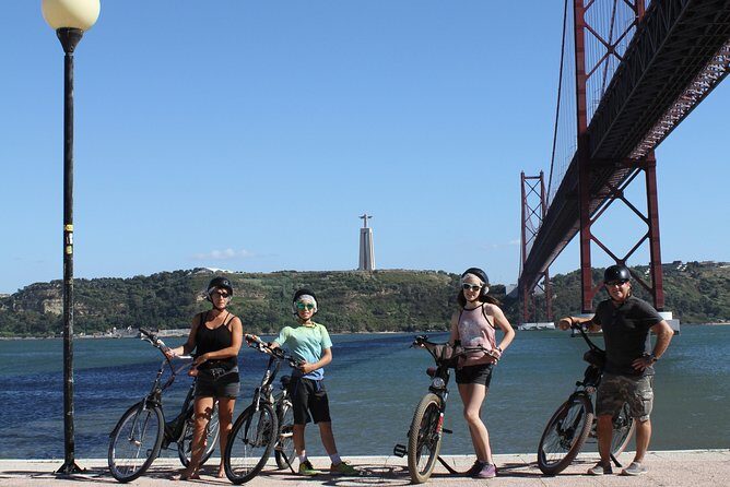 Lisbon Regular or Electric Bike Rental - Bike Options and Equipment: Comfort and Safety First