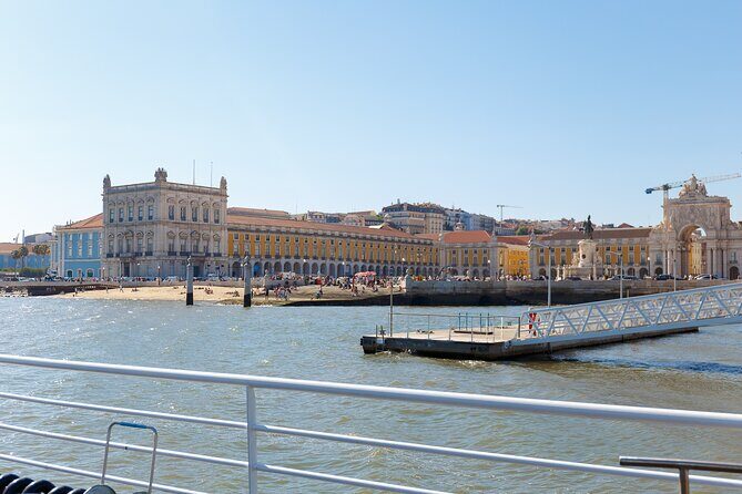 Lisbon River Boat Sightseeing Tour with a Drink - Authentic Experiences and Genuine Feedback