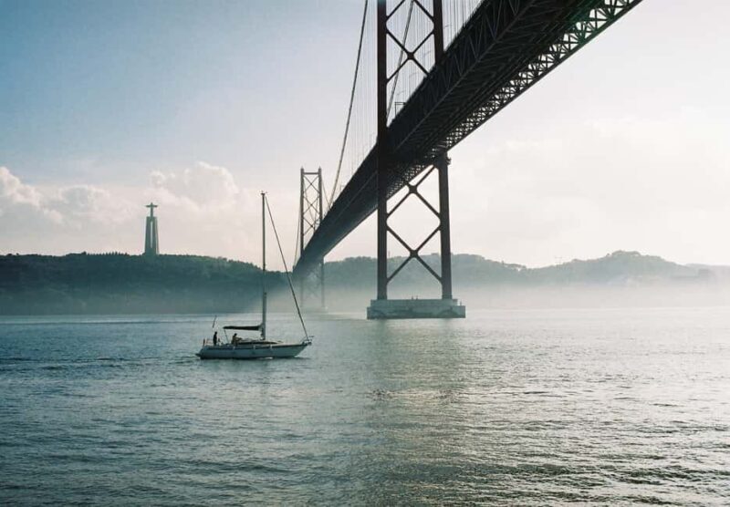 Lisbon: Sailboat Excursion - The Experience in Detail