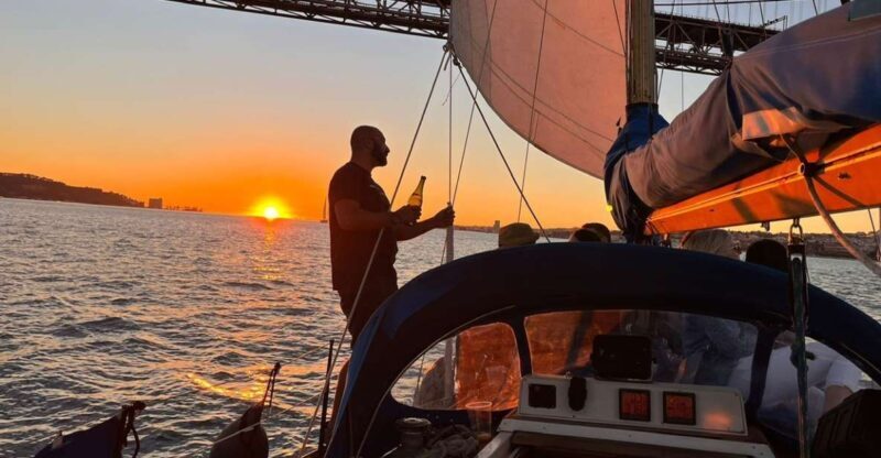 Lisbon: Sailboat Sunset Tour with a Drink - Why a Sunset Sail in Lisbon Is a Must-Do