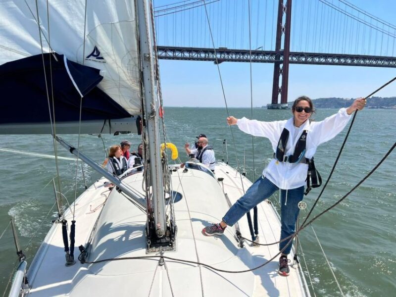 Lisbon: Sailing Sunset - FAQ