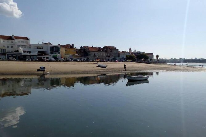 Lisbon Sailing Tour: 2-Hour Cultural Scenic Cruise with Wine - Why This Sailing Tour Stands Out