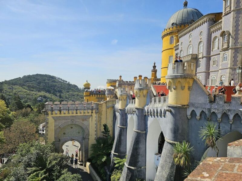 Lisbon: Sintra, Pena Palace, Cabo da Roca & Cascais Day Tour - Practical Details and Tips