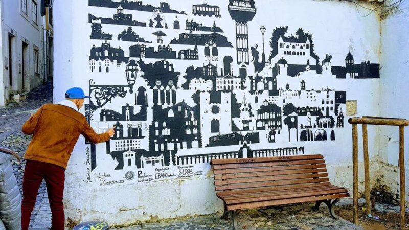 Lisbon: Street Art Tour - The Guide and the Experience