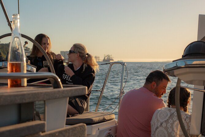 Lisbon Sunset Boat Cruise Tour With Drinks Included - The Itinerary Breakdown