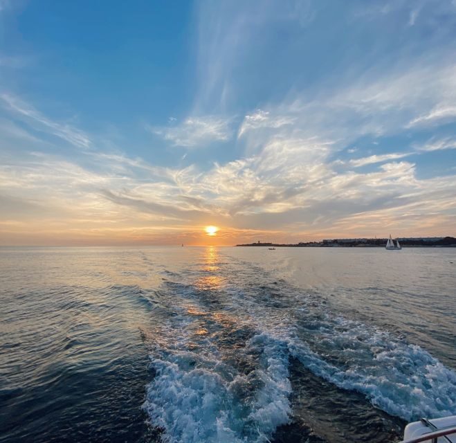 Lisbon: Sunset Boat Tour with Wine - In-Depth: The Itinerary Breakdown