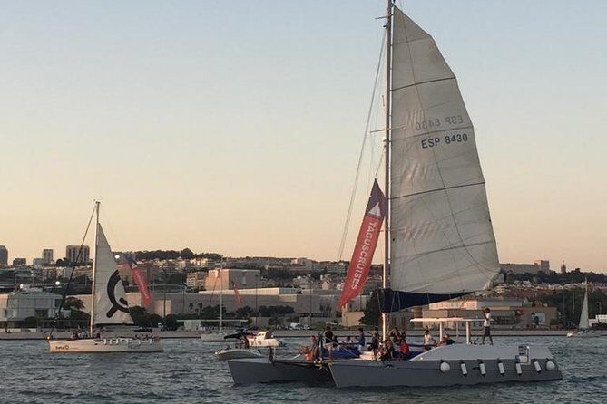 Lisbon Sunset Catamaran Cruise on the Tagus River - The Itinerary: What to Expect