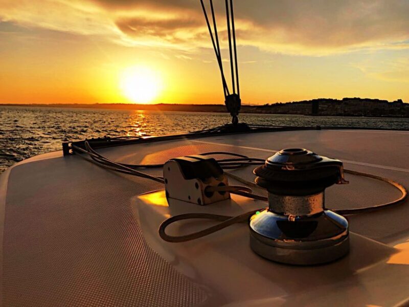 Lisbon: Sunset Cruise With Drinks on Spacious Yacht - Practical Tips for a Smooth Experience