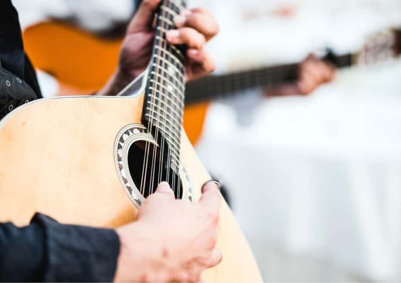 Lisbon: Tagus River Dinner Cruise with Fado Show - Key Points
