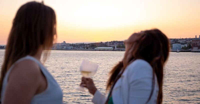 Lisbon: Tagus River Sunset Tour with Snacks and Drink - An Overview of the Experience