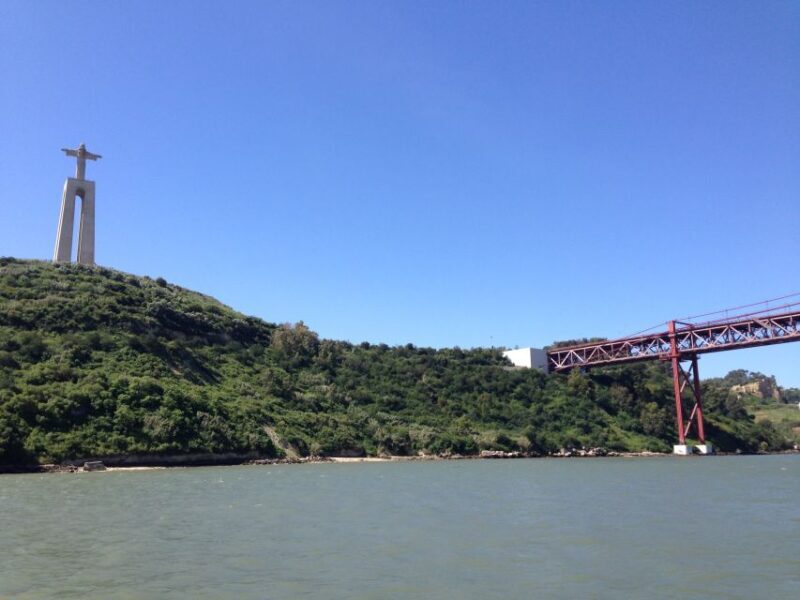 Lisbon: Tagus River Yellow Boat Cruise - The Experience: A Detailed Breakdown