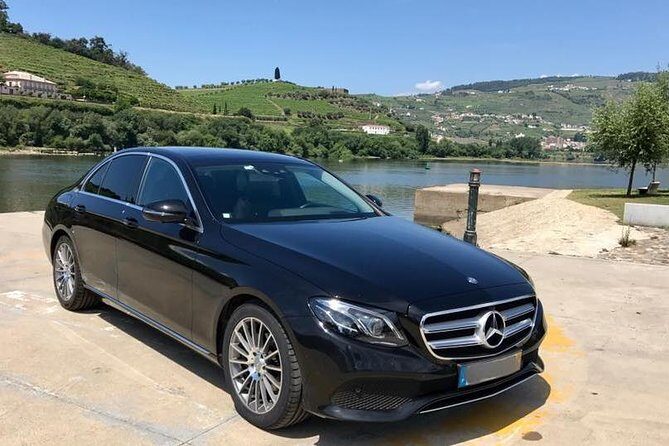 Lisbon to Porto Private Transfer with Optional Stops - Key Points