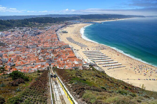 Lisbon to Porto with stop Aveiro-Fátima-Coimbra-Tomar-Nazaré-Óbidos - Who Should Consider This Tour?