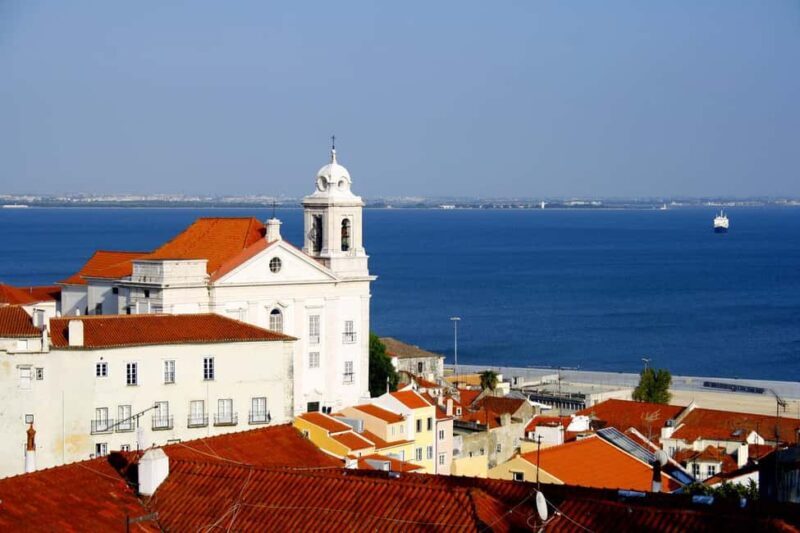Lisbon Tour: Walled City, Alfama & Viewpoints - Reviews and Insights from Past Travelers