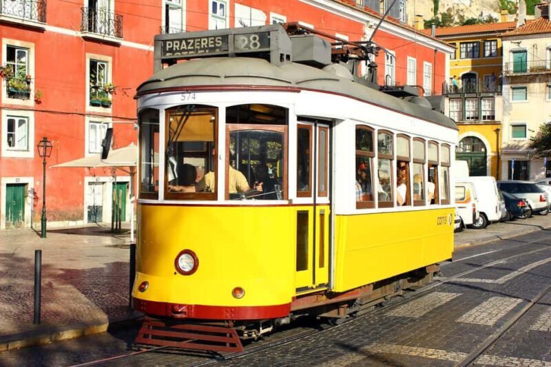 Lisbon Tour: Walled City, Alfama & Viewpoints - FAQ