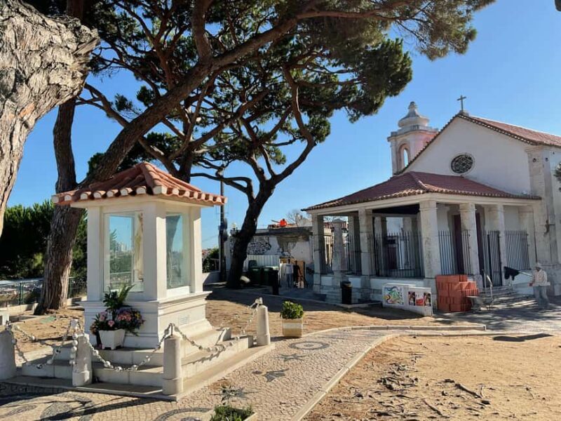 Lisbon:2-hour sightseeing TukTuk Tour with free Pickup - Why This Tour Works