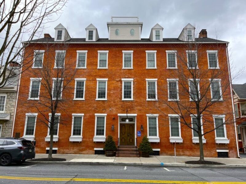 Lititz, Pennsylvania: Walking Tour of Historic Structures - Who Will Love This Tour?