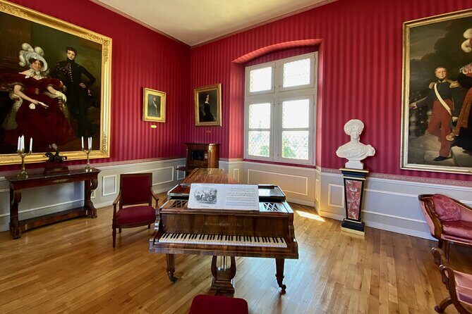 Live Guided Chenonceau, Chambord, Amboise Castles trip from Paris - The Grand Finale: Château de Chambord