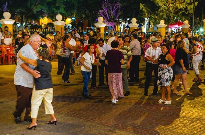 Live the Chichen Itza and cool off in a Sacred Cenote - Logistics and Practicality