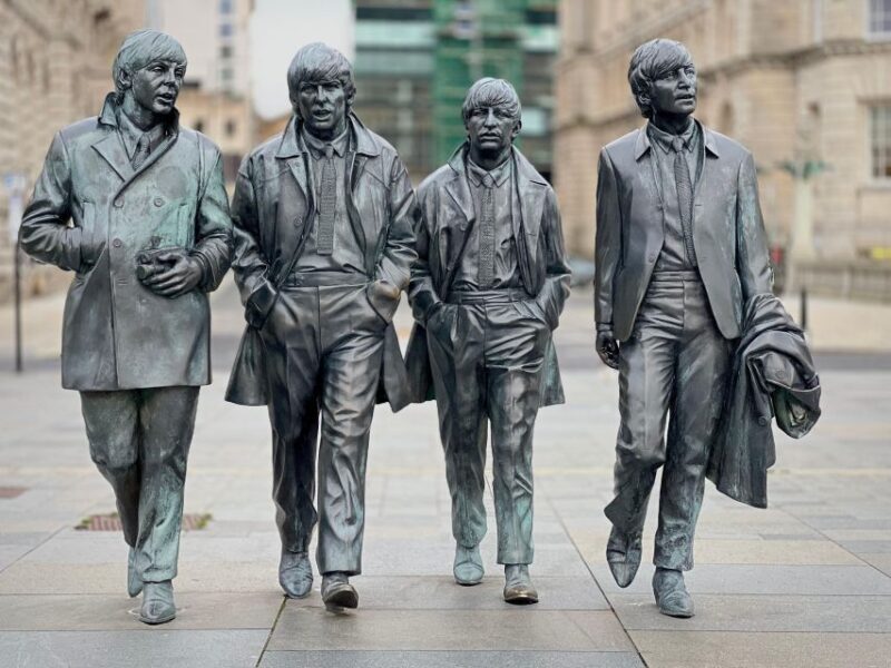 Liverpool: Beatles-Themed Private Taxi Tour with Transfers - An In-Depth Look at the Beatles Private Taxi Tour